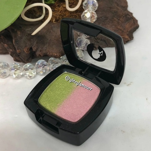 Too Faced | Makeup | Vintage Too Faced Eyeshadow Duo | Poshmark
